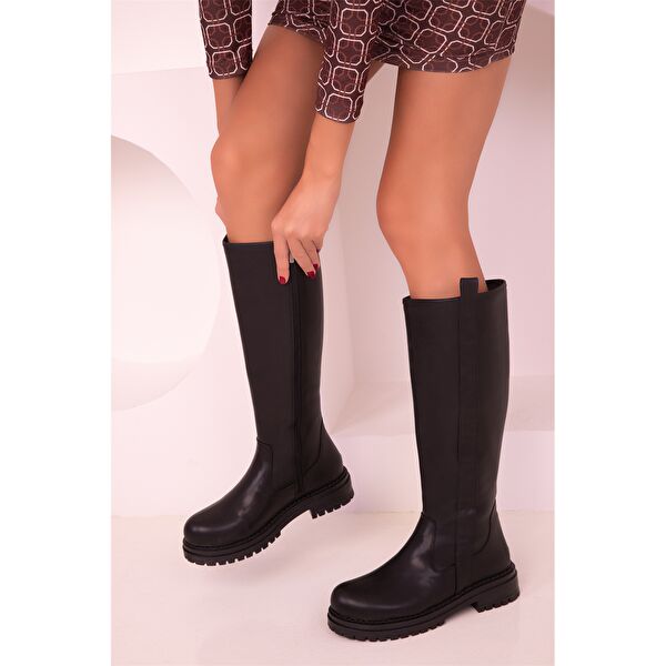 Deri Görünümlü Fermuarlı Kadın Çizme