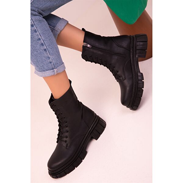 Deri Görünümlü Fermuarlı Kadın Bot