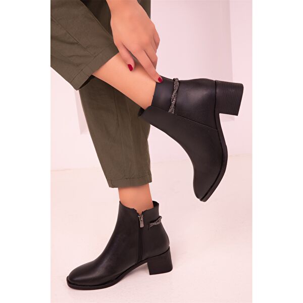 Deri Görünümlü Bilek Boy Kadın Bot Deri Görünümlü Bilek Boy Kadın Bot