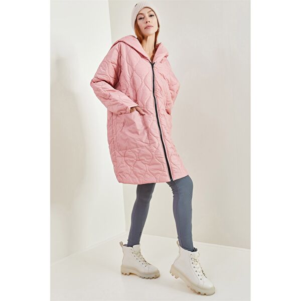 Kapüşonlu Kapitone Uzun Kollu Kadın Mont Kapüşonlu Kapitone Uzun Kollu Kadın Mont