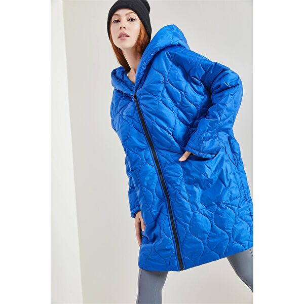 Kapüşonlu Kapitone Uzun Kollu Kadın Mont Kapüşonlu Kapitone Uzun Kollu Kadın Mont