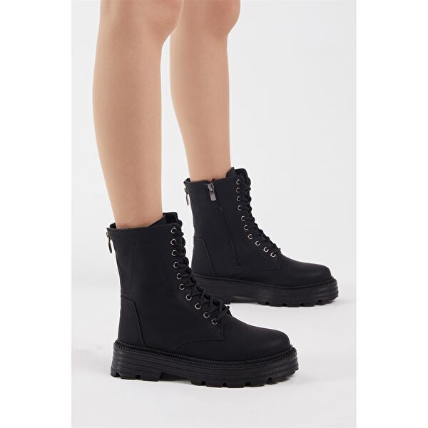 Bağcık ve Fermuarlı Kalın Taban Kadın Bot Bağcık ve Fermuarlı Kalın Taban Kadın Bot