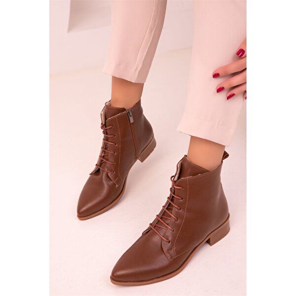 Deri Görünümlü Bağcıklı ve Fermuarlı Kadın Bot Deri Görünümlü Bağcıklı ve Fermuarlı Kadın Bot