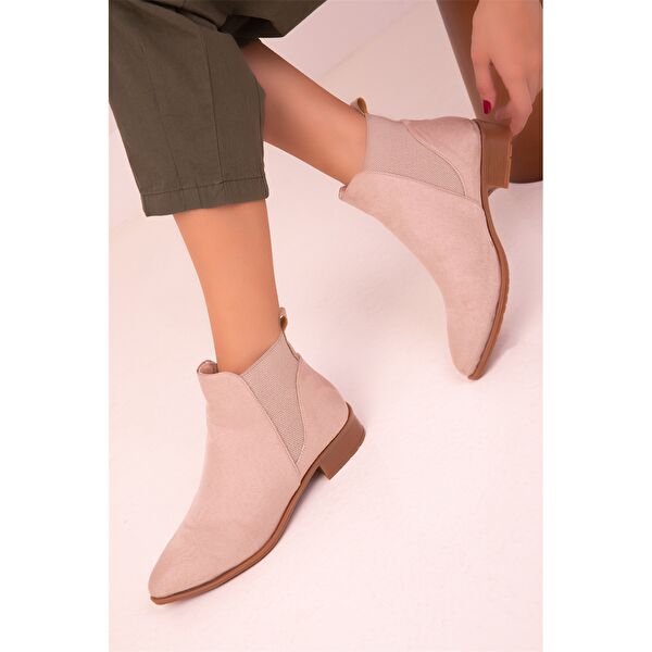 Yanları Lastikli Bilek Boy Kadın Bot