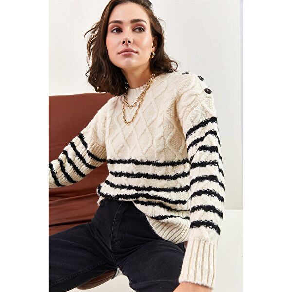 Bisiklet Yaka Baskılı Uzun Kollu Kadın Triko Kazak