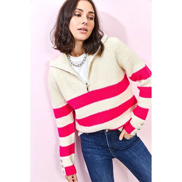 Bisiklet Yaka Desenli Uzun Kollu Kadın Triko Kazak