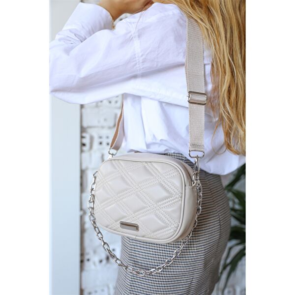 Kapitoneli Zincir Detaylı Kadın Omuz Çantası