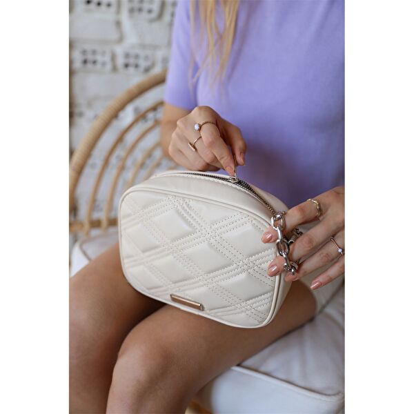 Kapitoneli Zincir Detaylı Kadın Omuz Çantası