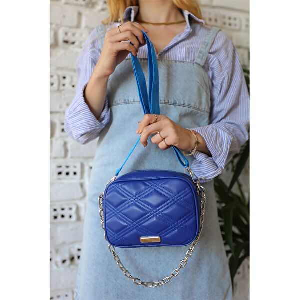 Kapitoneli Zincir Detaylı Kadın Omuz Çantası