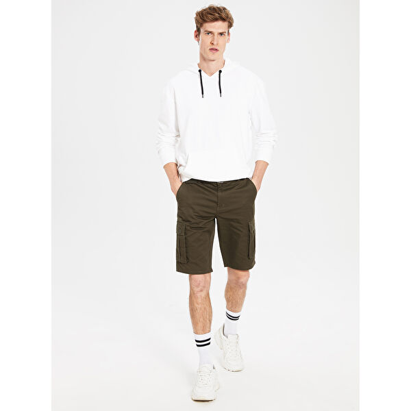 Regular Fit Kargo Cepli Gabardin Şort Regular Fit Kargo Cepli Gabardin Şort