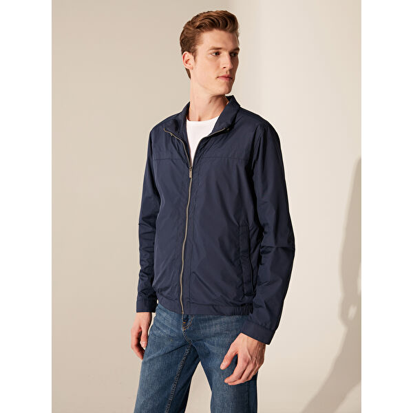 LCW CLASSIC Dik Yaka İnce Basic Mont