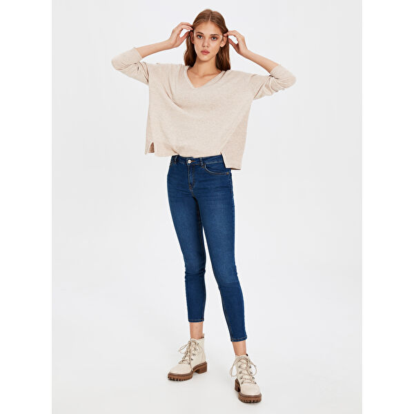 LCW CASUAL Normal Bel Dar Fit Kadın Jean Pantolon LCW CASUAL Normal Bel Dar Fit Kadın Jean Pantolon