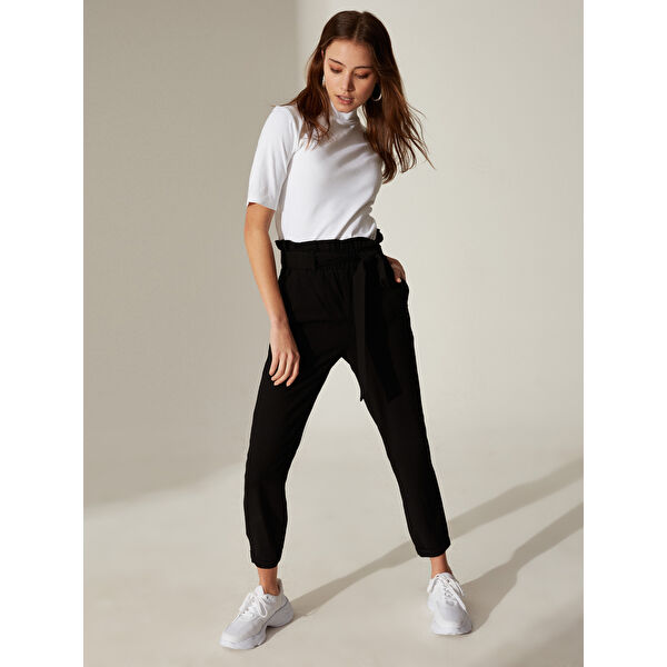 Bilek Boy Kuşaklı Havuç Pantolon Bilek Boy Kuşaklı Havuç Pantolon