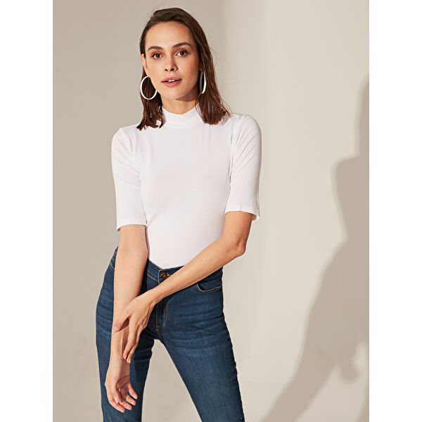 LCW BASIC Yarım Balıkçı Yaka Kısa Kollu Kadın Tişört