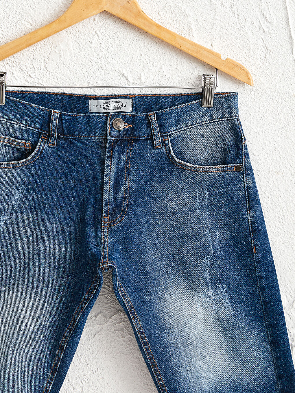 LC WAIKIKI რეგულარული სტილის ჯინსის შორტები -0SQ373Z8-H45 - 0SQ373Z8-H45 - LC Waikiki