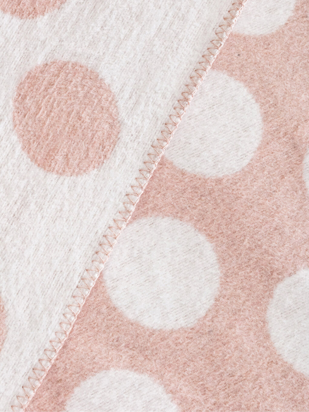 BEYAZ Puantiye Desenli Tek Kişilik Battaniye 150x200 Cm - W2H898Z8-LU7 ...