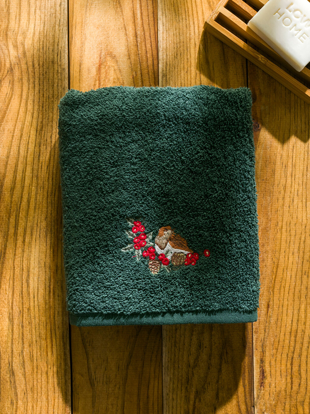 Embroidered Face Towel 50x80 Cm -W3HE85Z8-QR5 - W3HE85Z8-QR5 - LC Waikiki