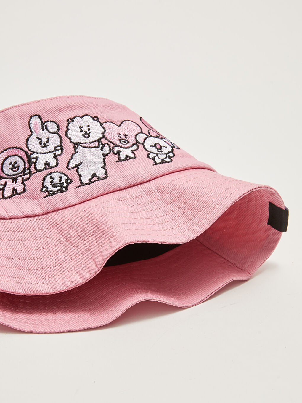 BT21 Licensed Embroidery Girl Bucket Hat -W1JN60Z4-FJA - W1JN60Z4-FJA ...