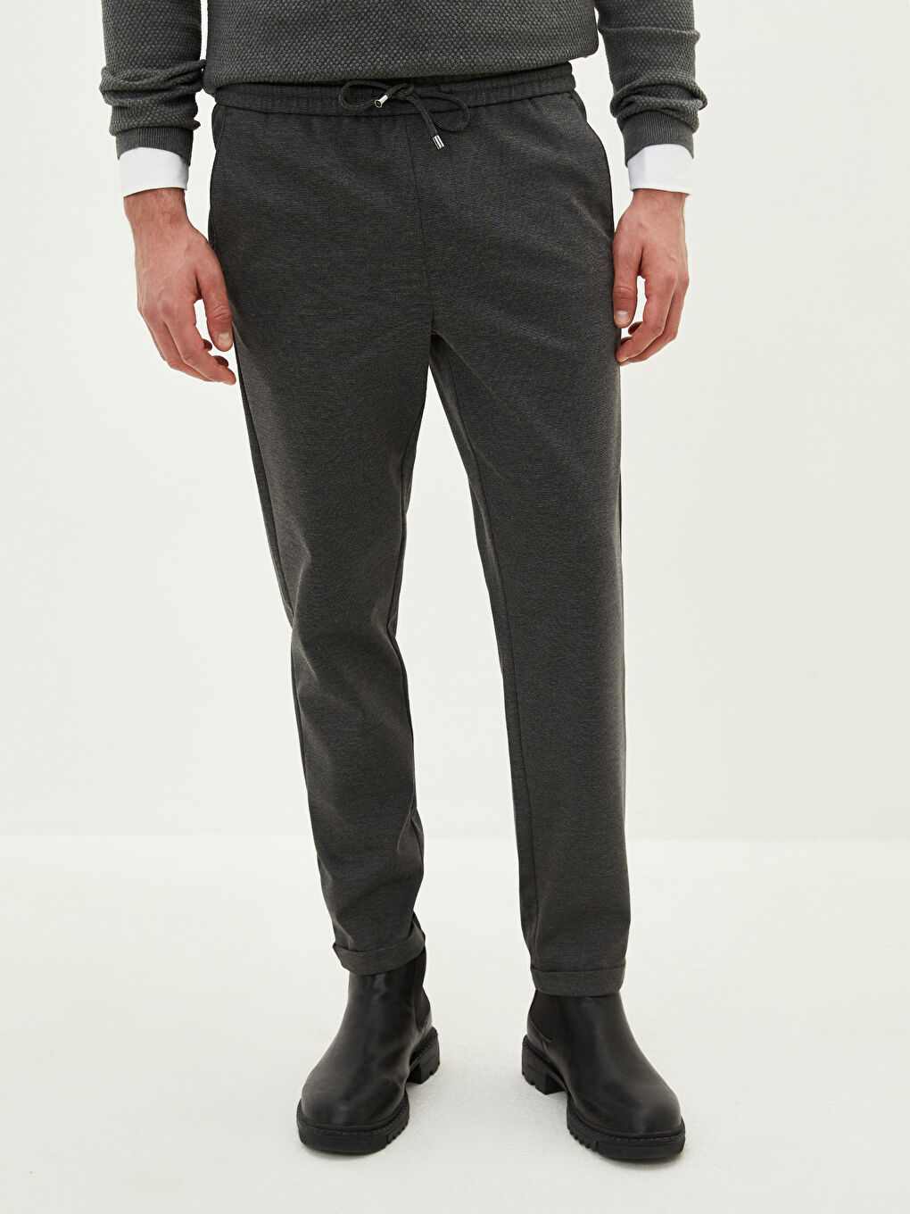 Pantalon homme LCW VISION Slim Fit avec détail à la taille -S27803Z8 ...