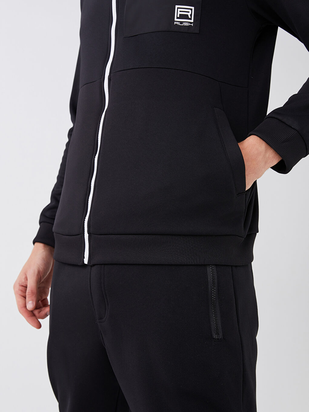 Standard Fit Men's Tracksuit Set -W2EU75Z8-CVL - W2EU75Z8-CVL - LC Waikiki