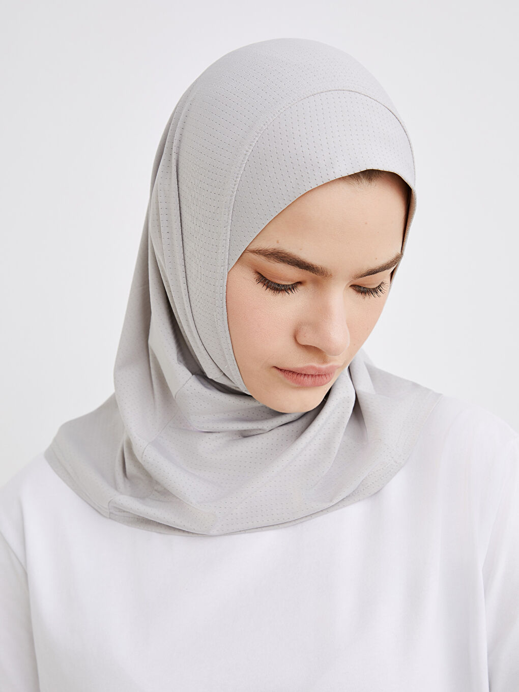 GRİ Kadın Bone ve Kolluk Seti - W2IY12Z8-SMY | LCW