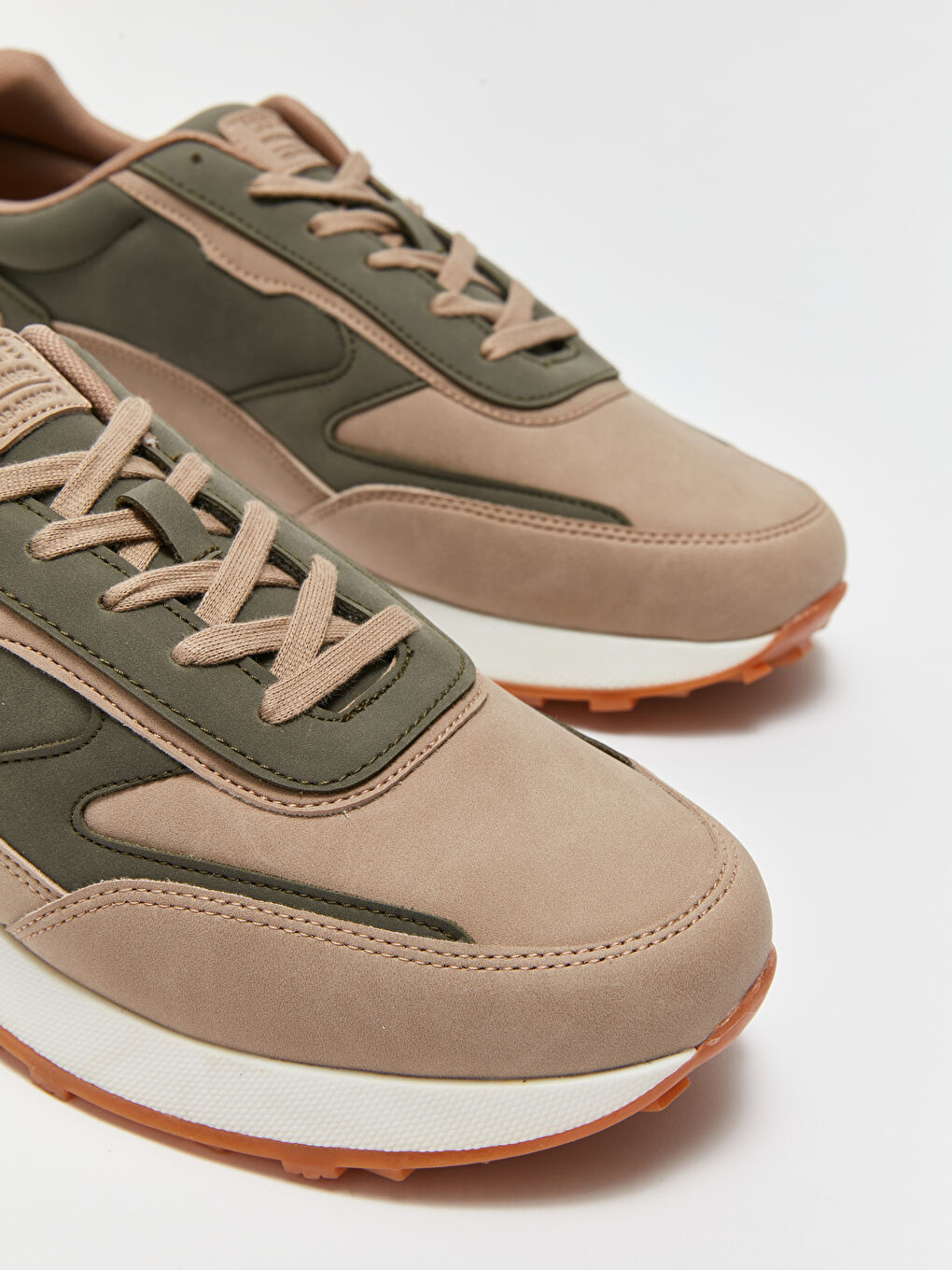 მამაკაცის სპორტული ფეხსაცმელი -S36067Z8-ECB - S36067Z8-ECB - LC Waikiki