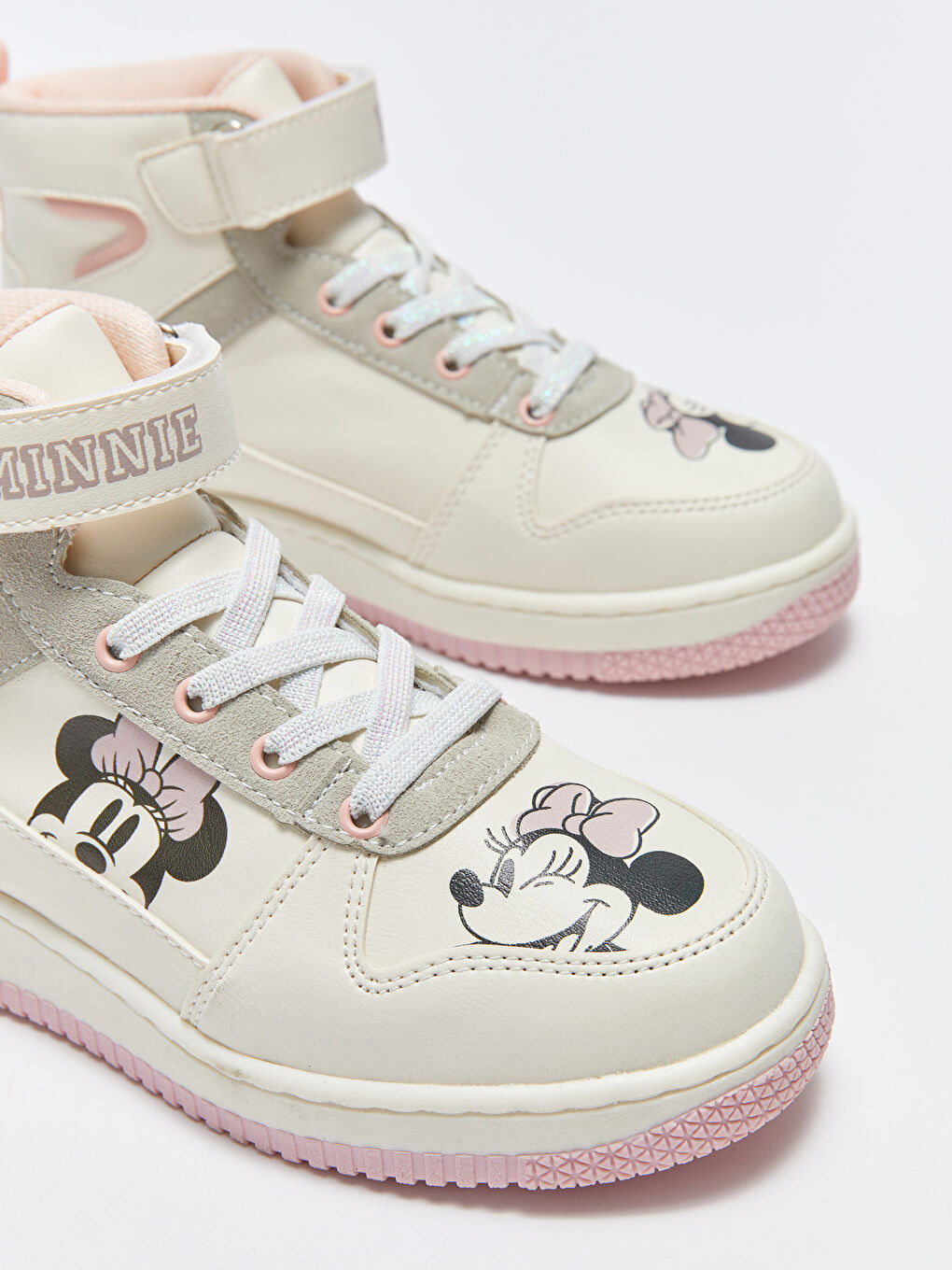 BEYAZ Minnie Mouse Lisanslı Kız Çocuk Bot - S3DV98Z4-V33 | LCW