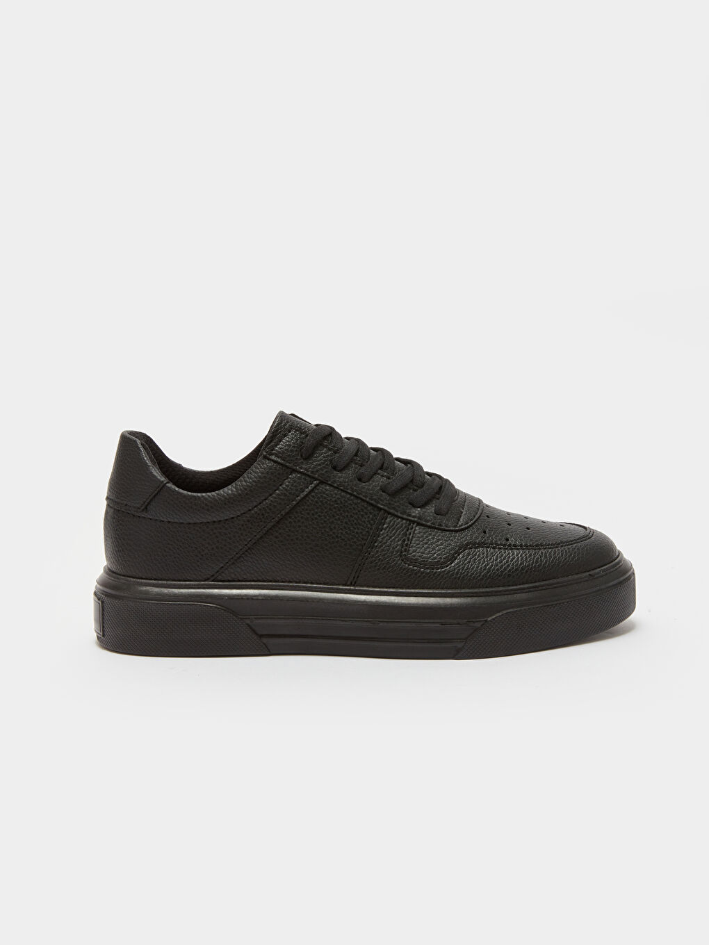 SİYAH Bağcıklı Deri Görünümlü Erkek Spor Ayakkabı - W3HV90Z8-HUC | LCW