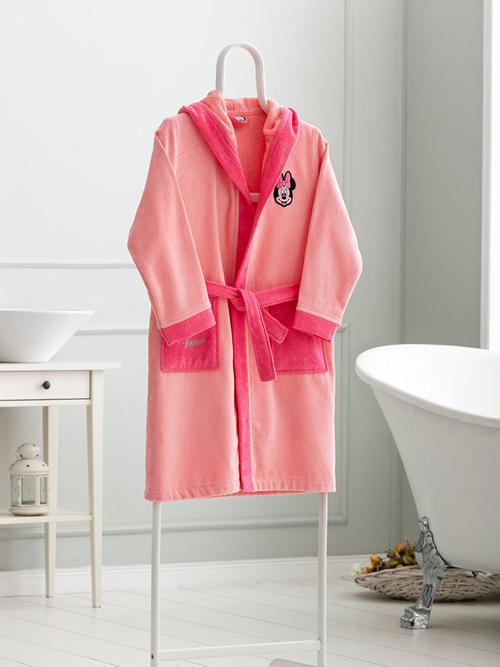 PINK Kids Bathrobe -9WP889Z4-GUR - 9WP889Z4-GUR - LC Waikiki