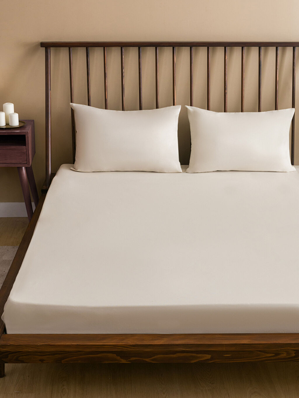 Platform Bed Fitted Comforter