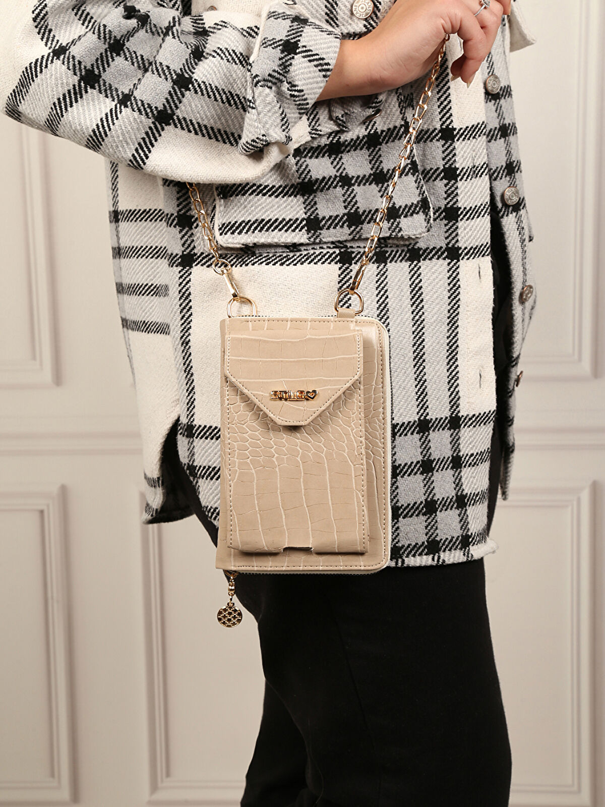 Stilgo Deri Görünümlü Zincir Askılı Kadın Omuz Çantası