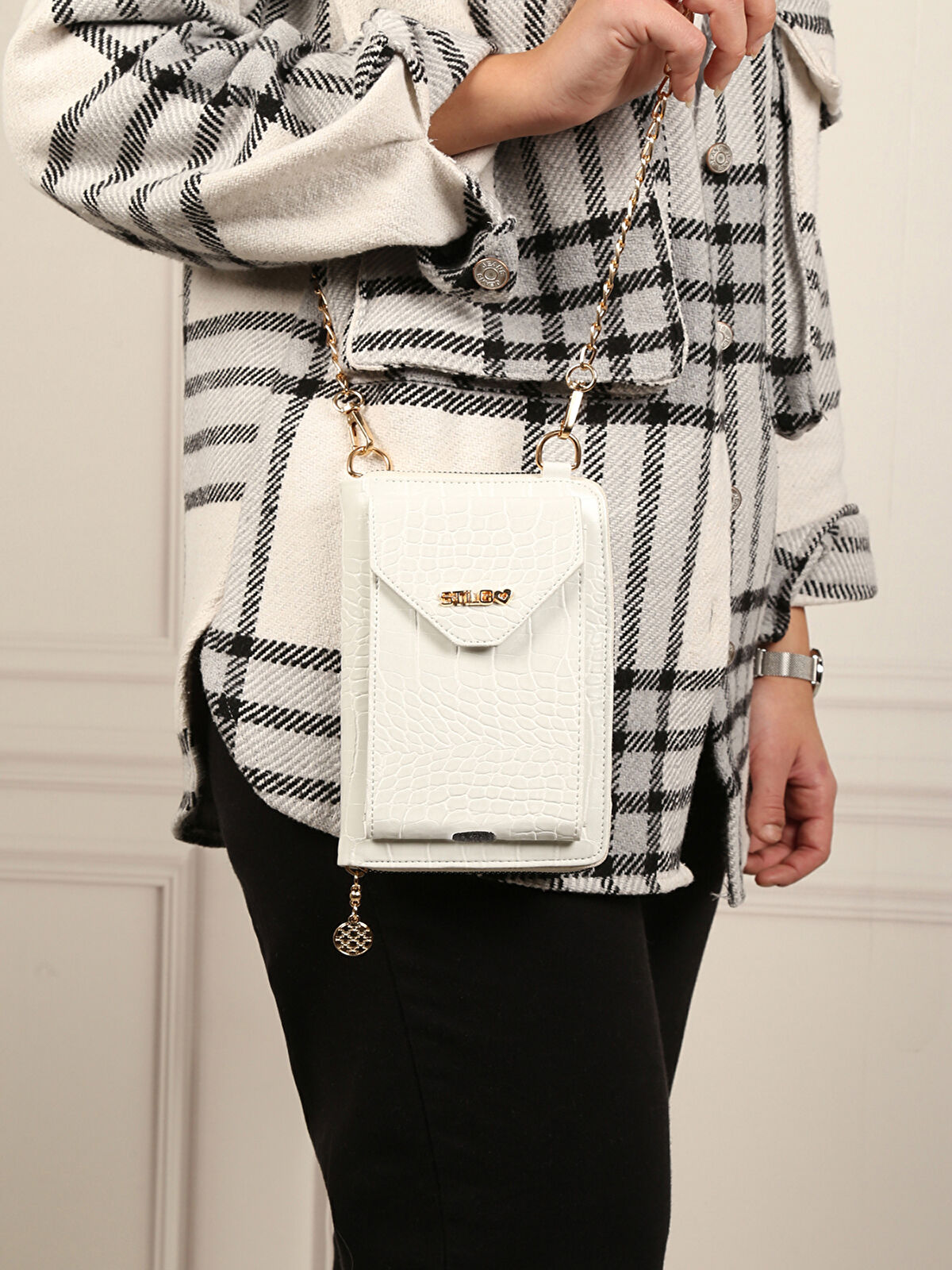 Stilgo Deri Görünümlü Zincir Askılı Kadın Omuz Çantası