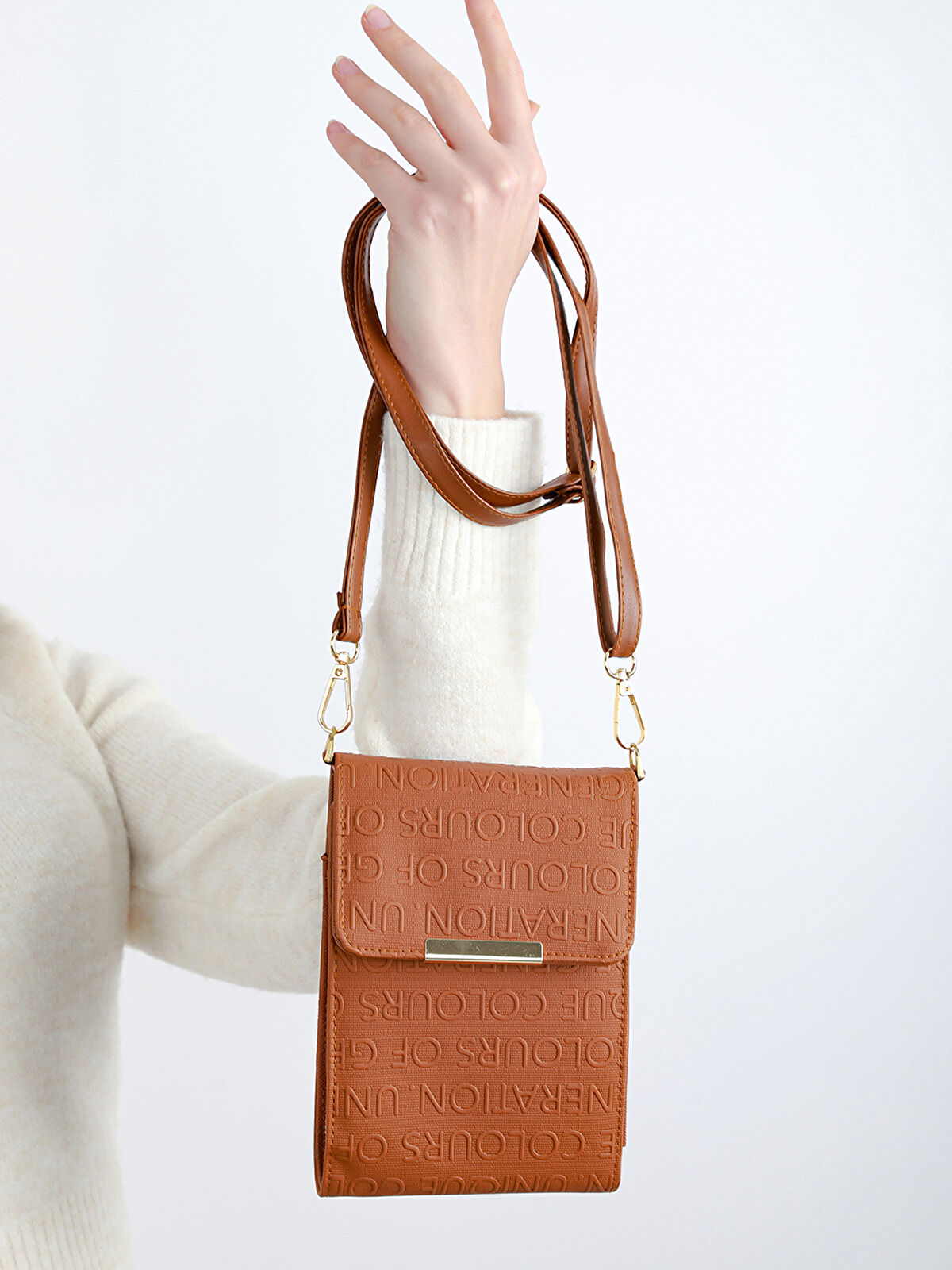 Madamra Cüzdan Bölmeli Çapraz Çanta Madamra Cüzdan Bölmeli Çapraz Çanta