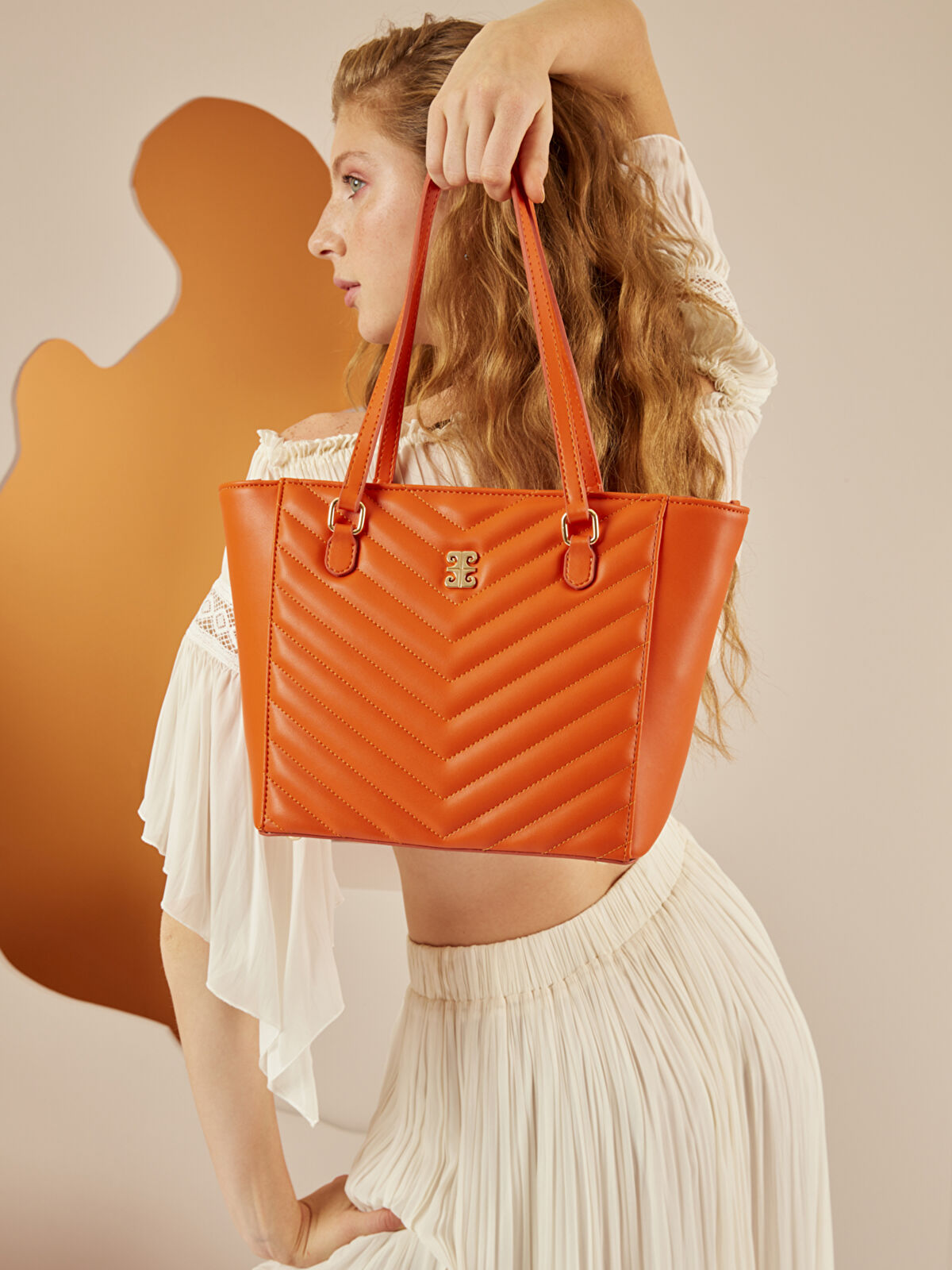 Pierre Cardin Dekoratif Dikişli Kadın Kol Çantası