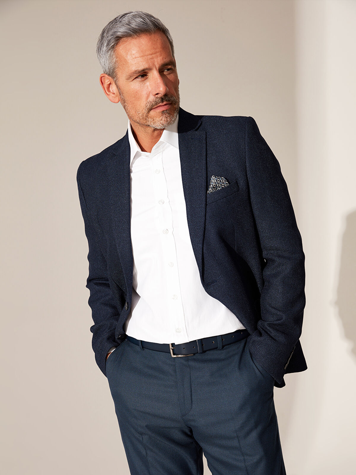 Standart Kalıp Dokulu Blazer Ceket