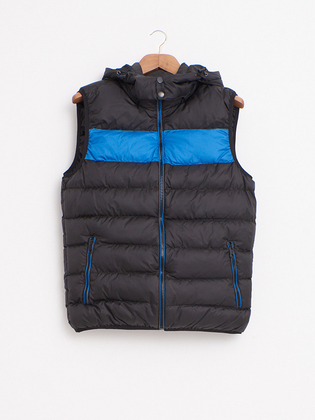 Slim Fit Kapüşonlu İnce Şişme Yelek