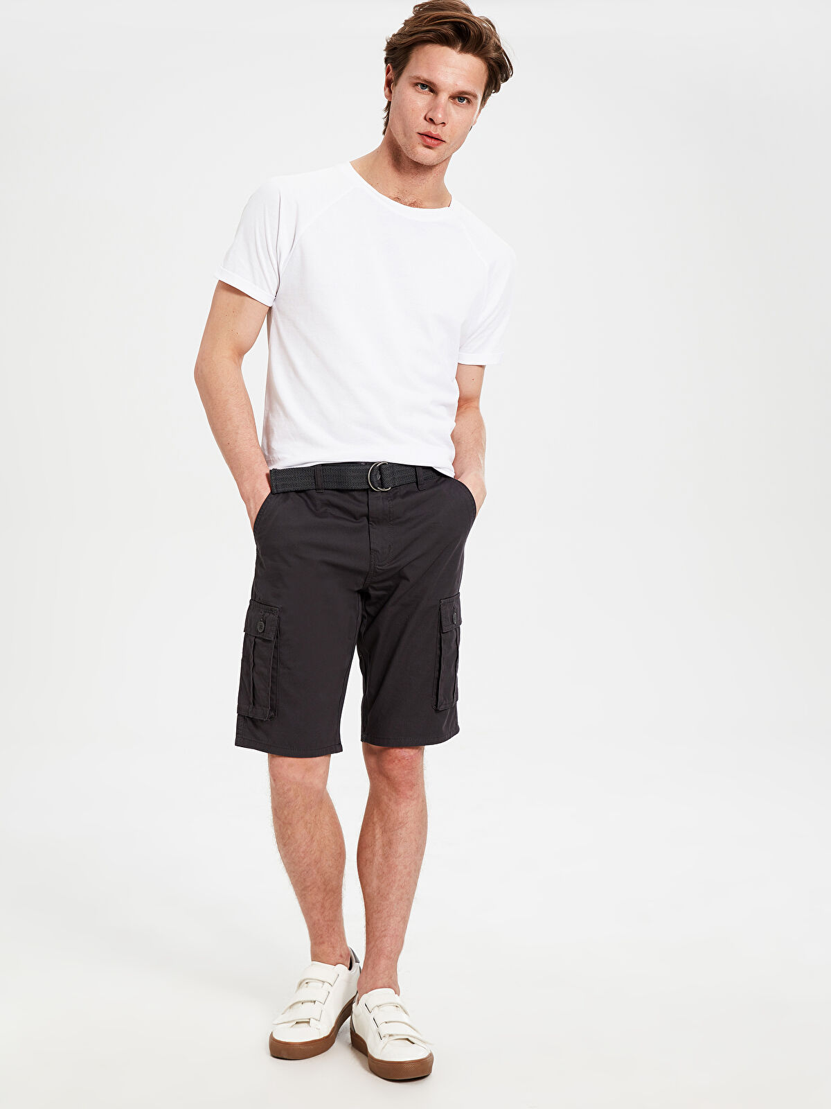 Regular Fit Kargo Cepli Gabardin Şort