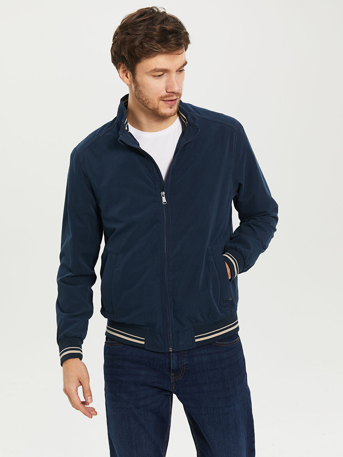 LCW CLASSIC Dik Yaka İnce Basic Mont