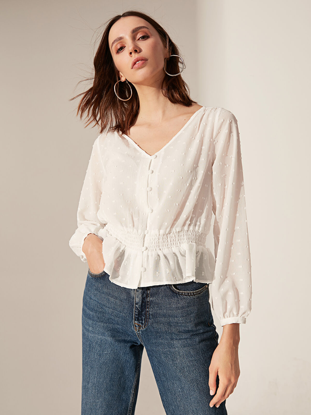 LCW VISION V Yaka Dar Fit Uzun Kollu Şifon Kadın Bluz