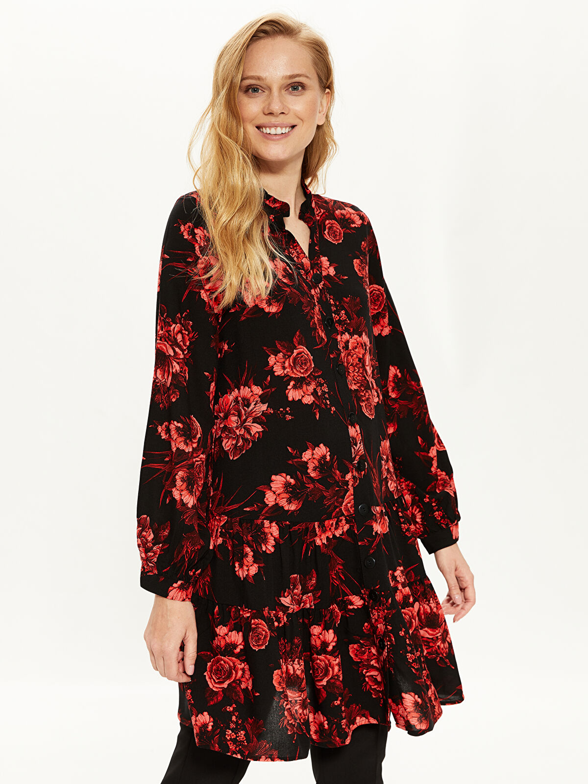 LCW CLASSIC Kaçık Yaka Uzun Kollu Kadın Tunik