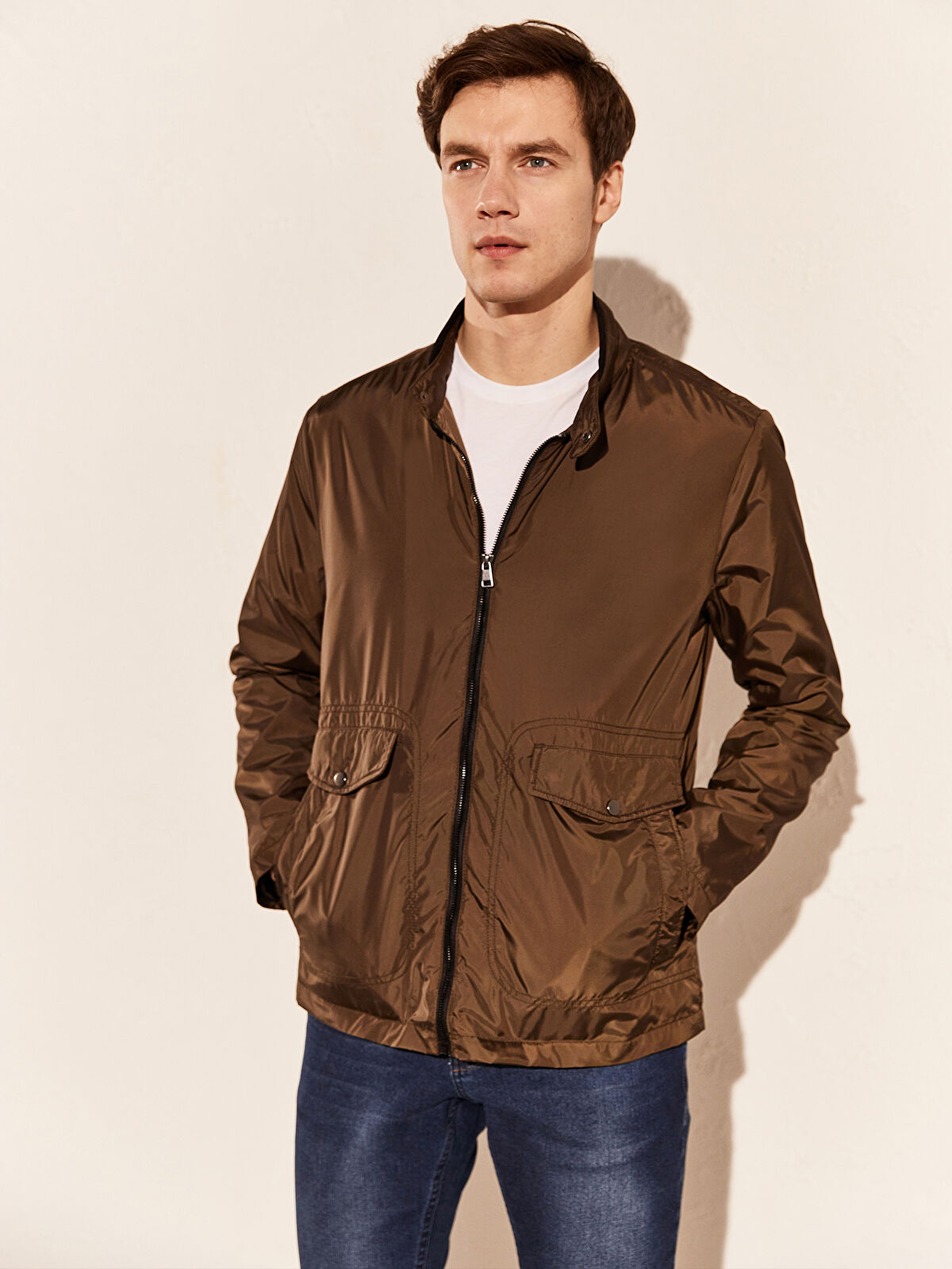 LCW CLASSIC Standart Kalıp Dik Yaka İnce Erkek Mont