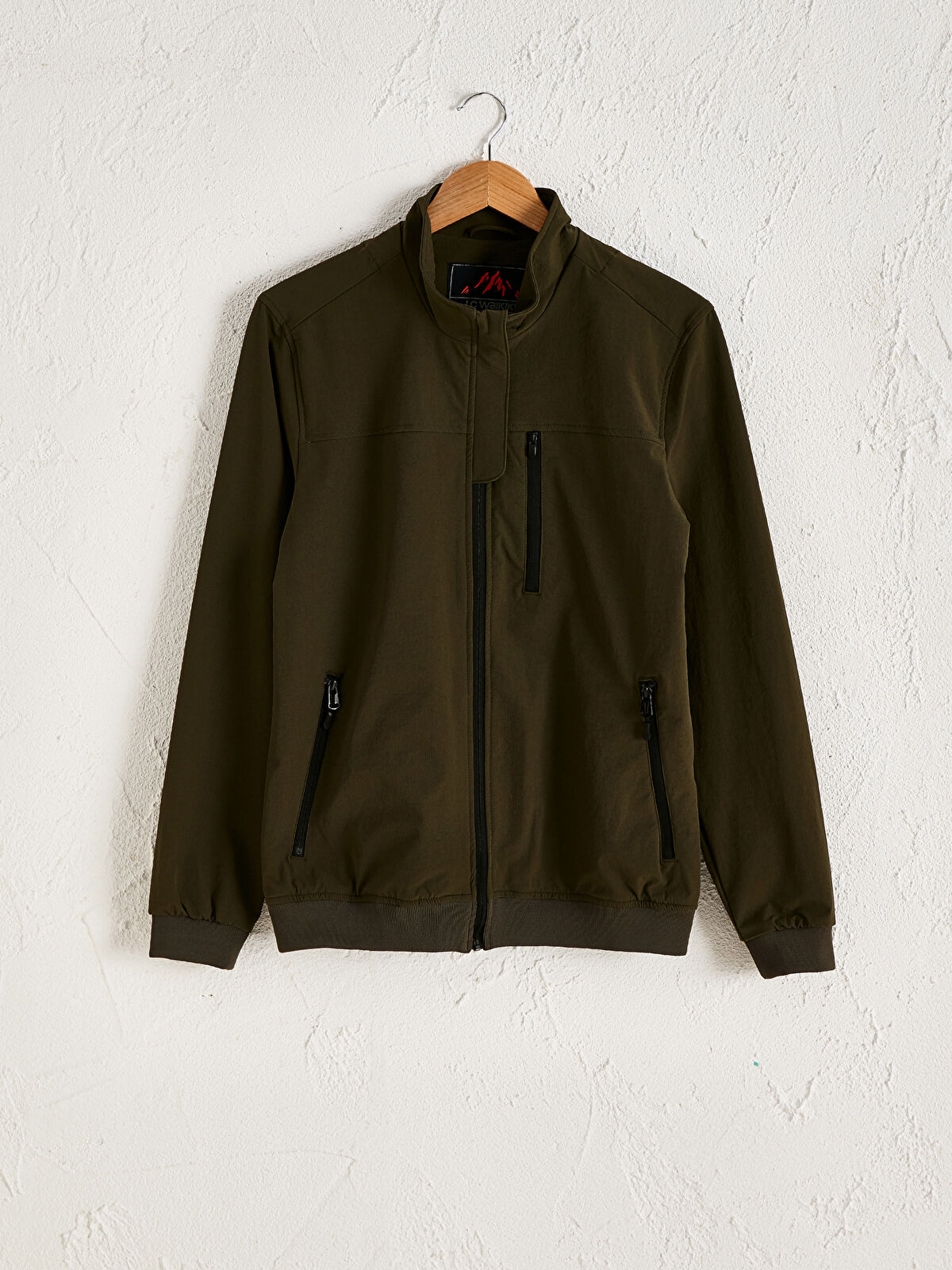 Outdoor Dik Yaka İnce Doğa Montu Outdoor Dik Yaka İnce Doğa Montu