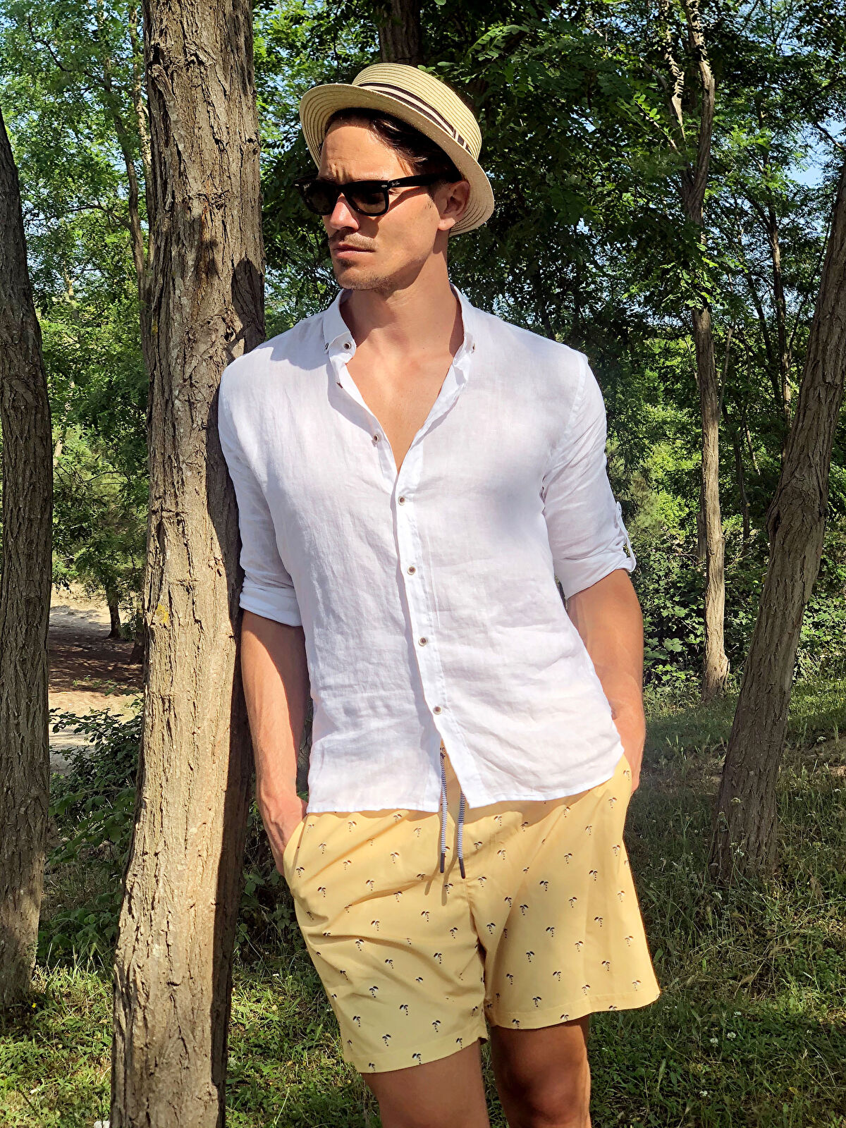 Kısa Boy Standart Kalıp Baskılı Deniz Şortu