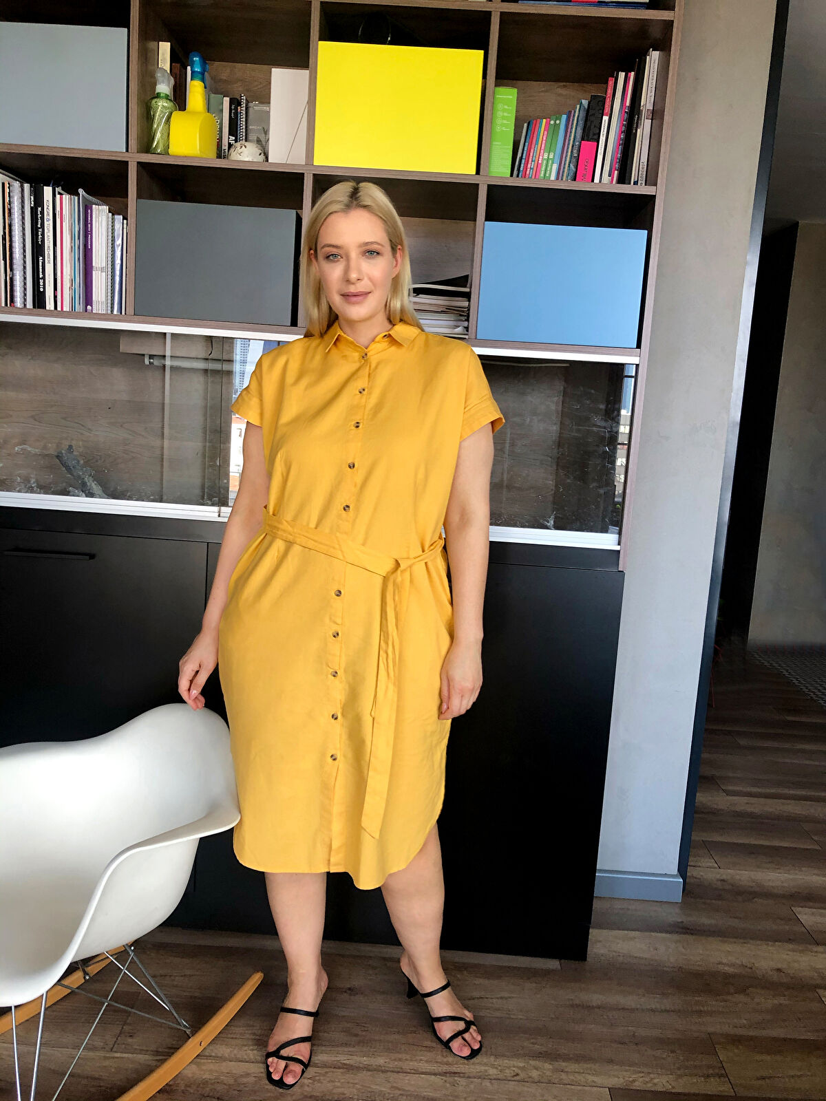 Kuşaklı Esnek Uzun Kollu Kadın Gömlek Elbise