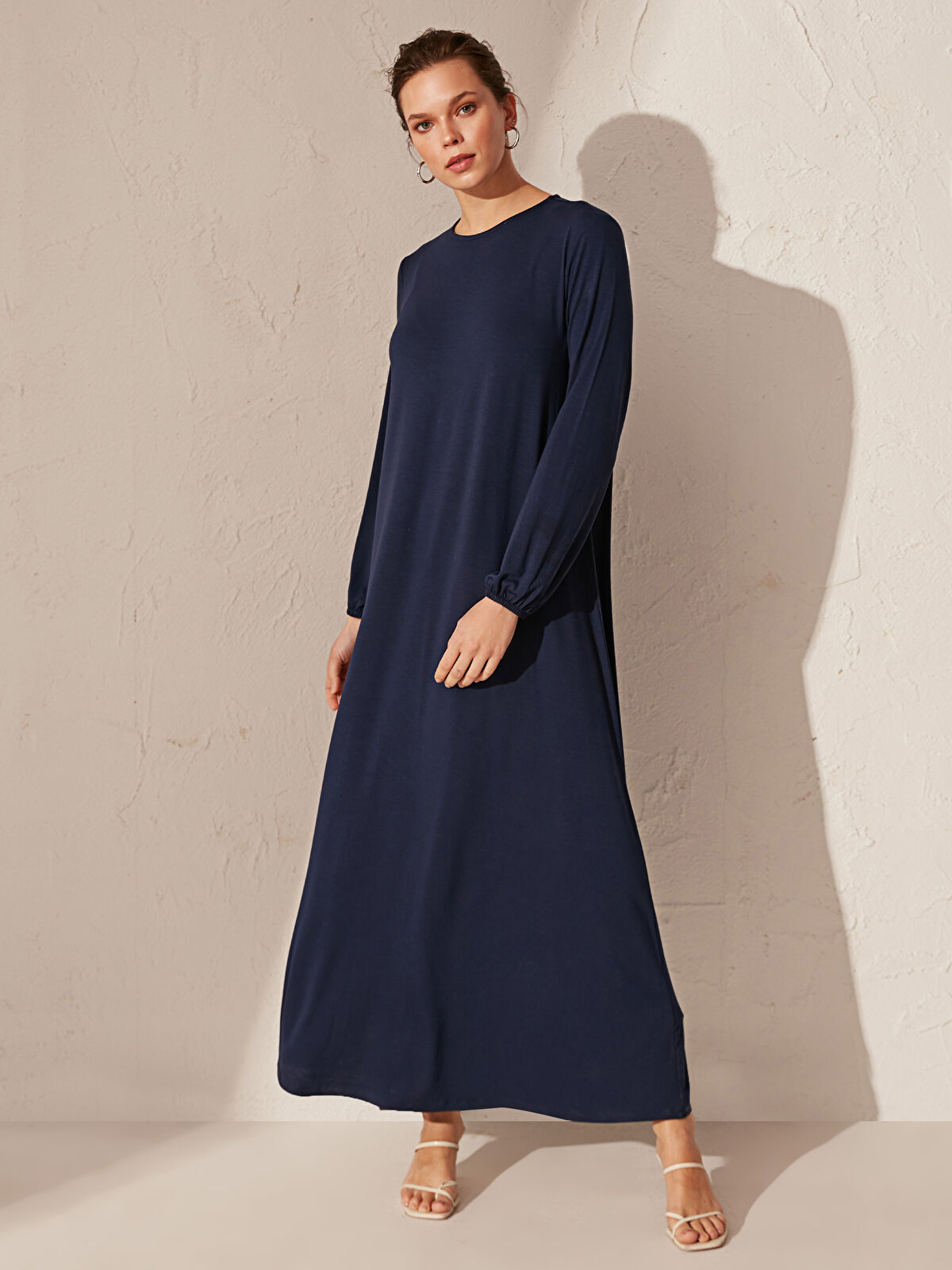 LCW GRACE Standart Fit Uzun Kollu Penye Kadın Elbise LCW GRACE Standart Fit Uzun Kollu Penye Kadın Elbise