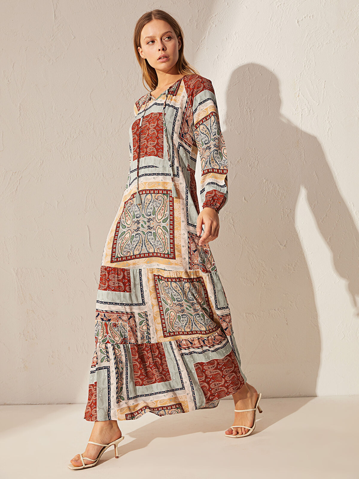 LCW CLASSIC Standart Fit Uzun Kollu Krinkle Kadın Elbise