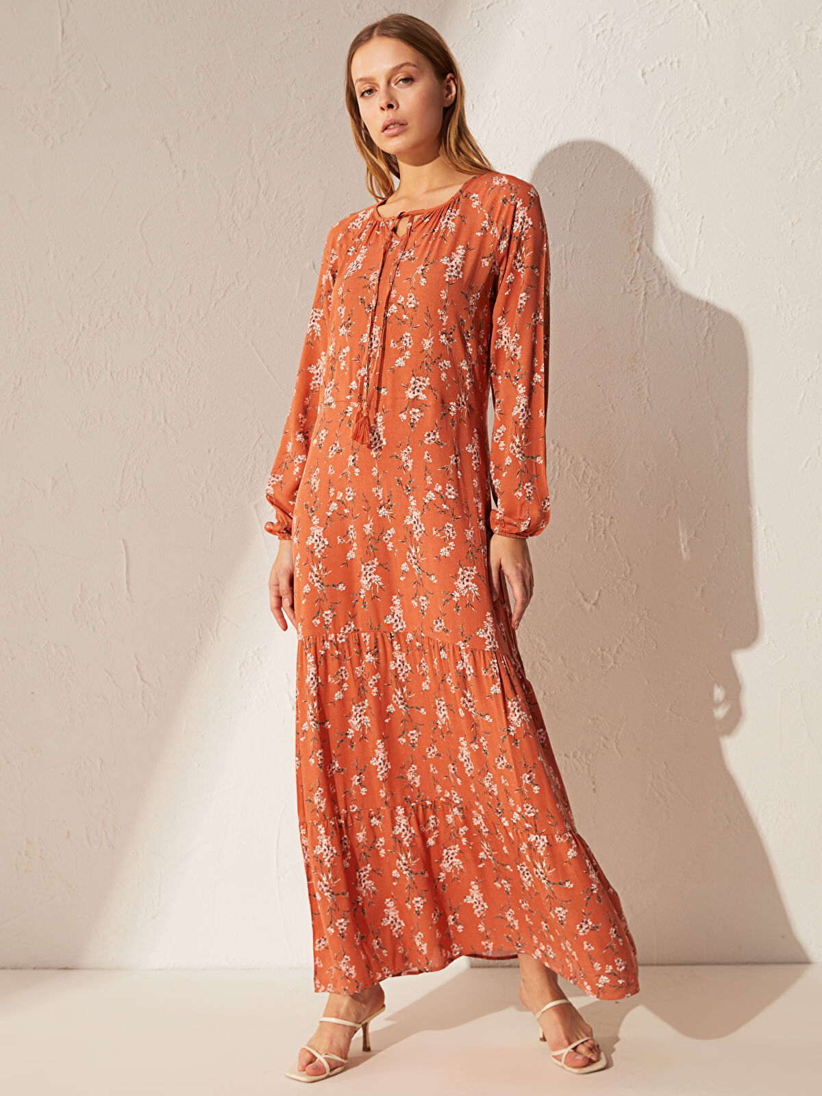 LCW CLASSIC Standart Fit Uzun Kollu Krinkle Kadın Elbise