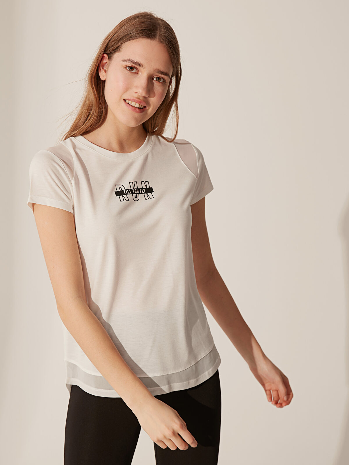 Yazı Baskılı Kısa Kollu Kadın Spor Tişört