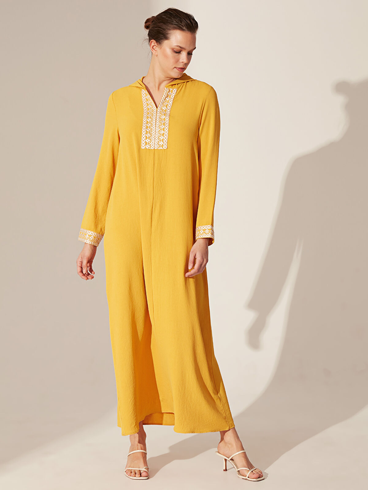 LCW GRACE Rahat Kalıp Uzun Kollu Krep Kadın Elbise