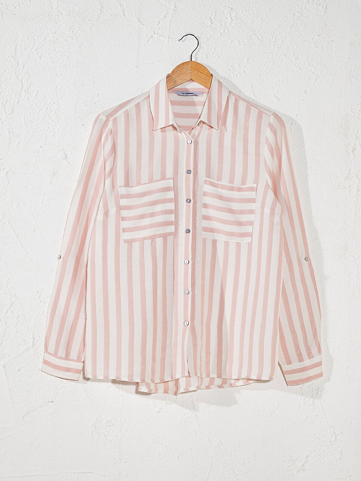 Dokulu Kumaştan Gömlek